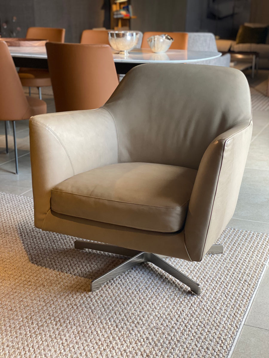 Poltrona Flexform LUCE | Carnaby design furniture showroom